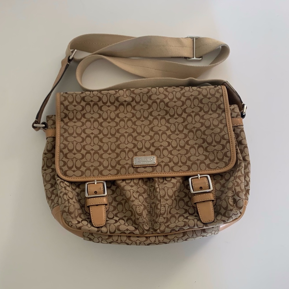 Coach Voyager Signature Brown/Tan Leather Jacquard La… - Gem